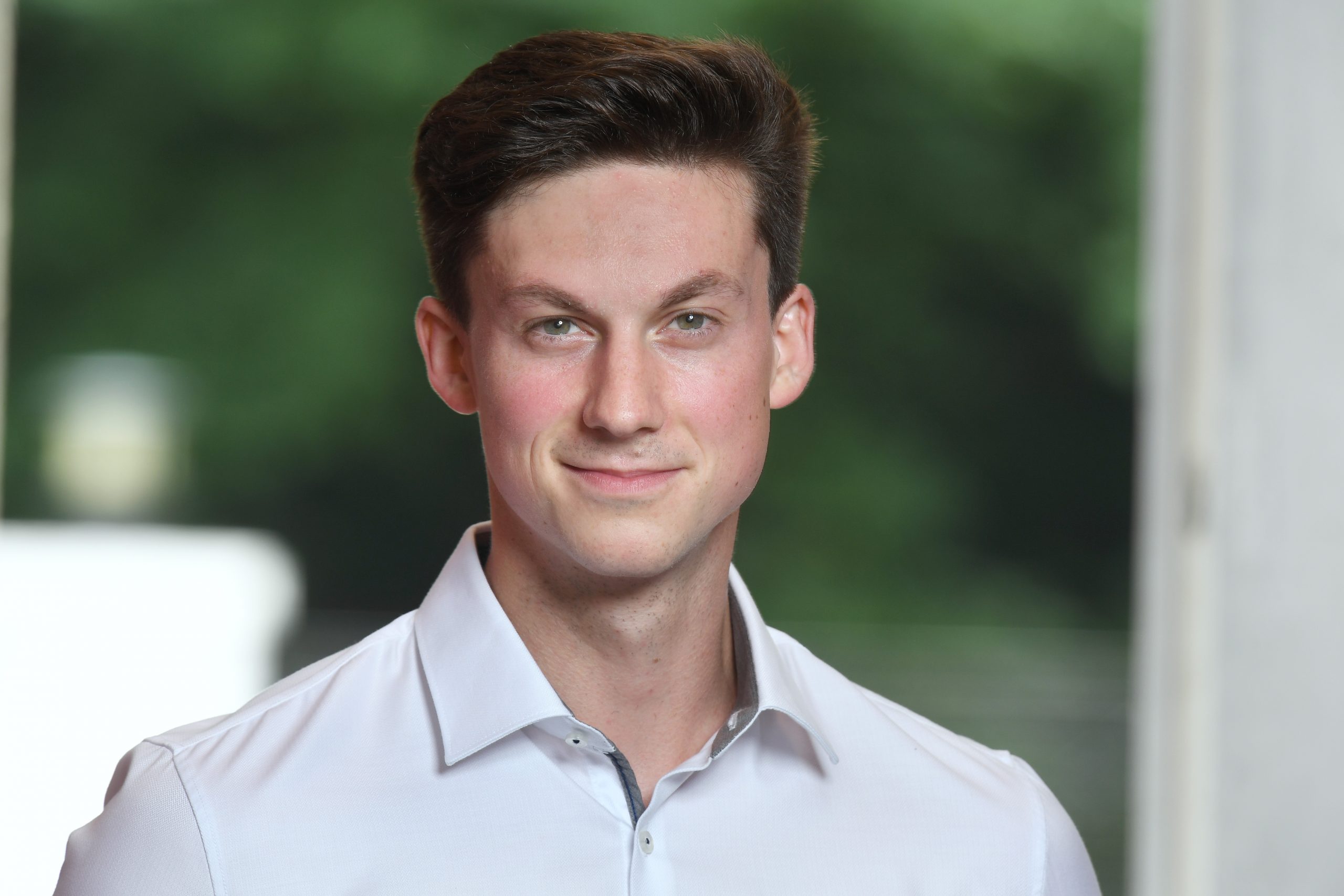 (3) Astroturfing, Doxing, Informationswäsche – Manipulationstaktiken im ...